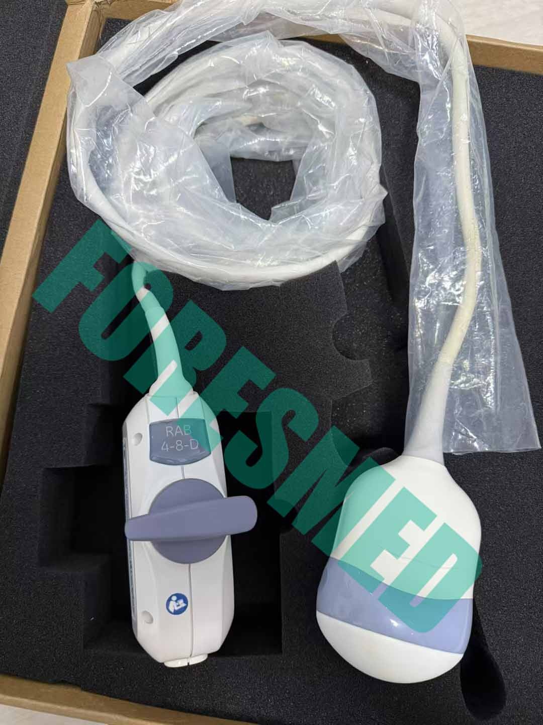 GE LOGIQ E9 3D/4D Curved Array ultrasound transducer RAB4-8-D